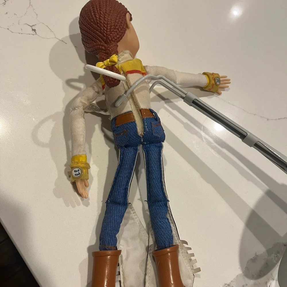 Hasbro | Toys | Disney Pixar Jessie Toy Story Pull String Doll No Hat ...